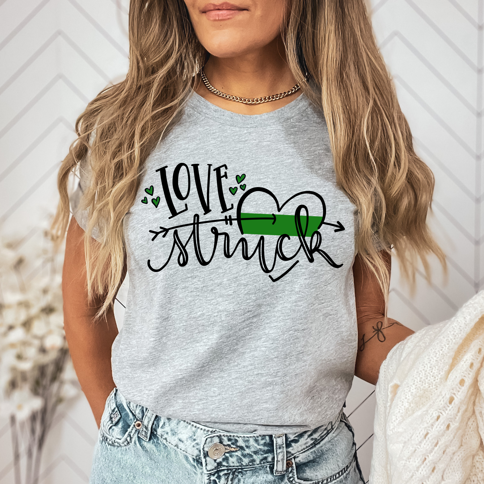 Love Struck © Unisex Top (Thin Green Line) – Emory Lane